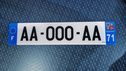 Plaque auto plexiglass homologuée – cmaplaque